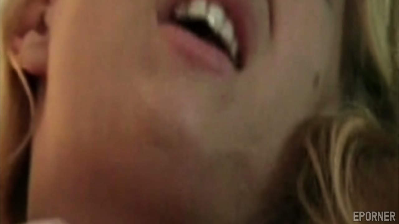 My Neighbors Daughter Is Ready For Lesbian Play - Simone Shine - EPORNER