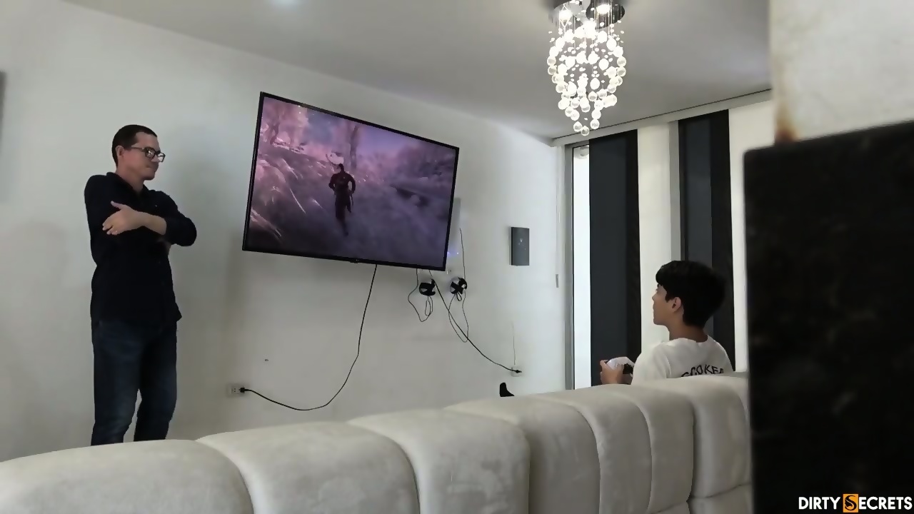 Ok Hijo, Puedes Follarte A Tu Madrastra - EPORNER