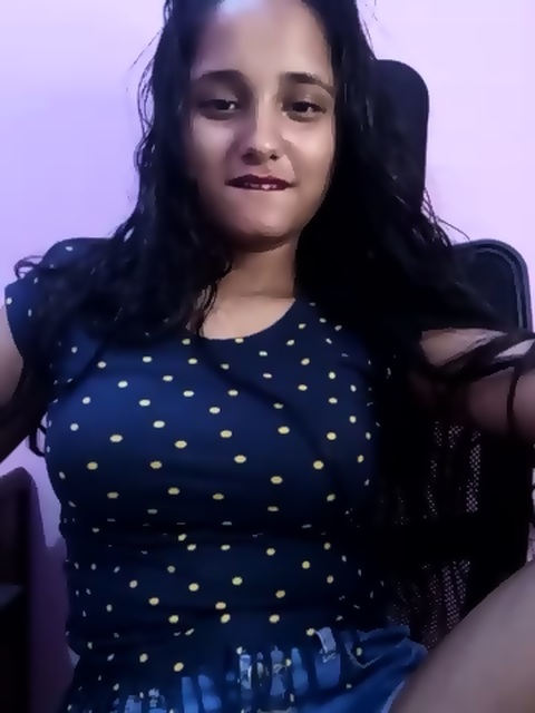 Sexy Desi Girl Teasing Fully Nude Showing Her Big Boobs And Her Juicy Pussy On Live With Horny ...