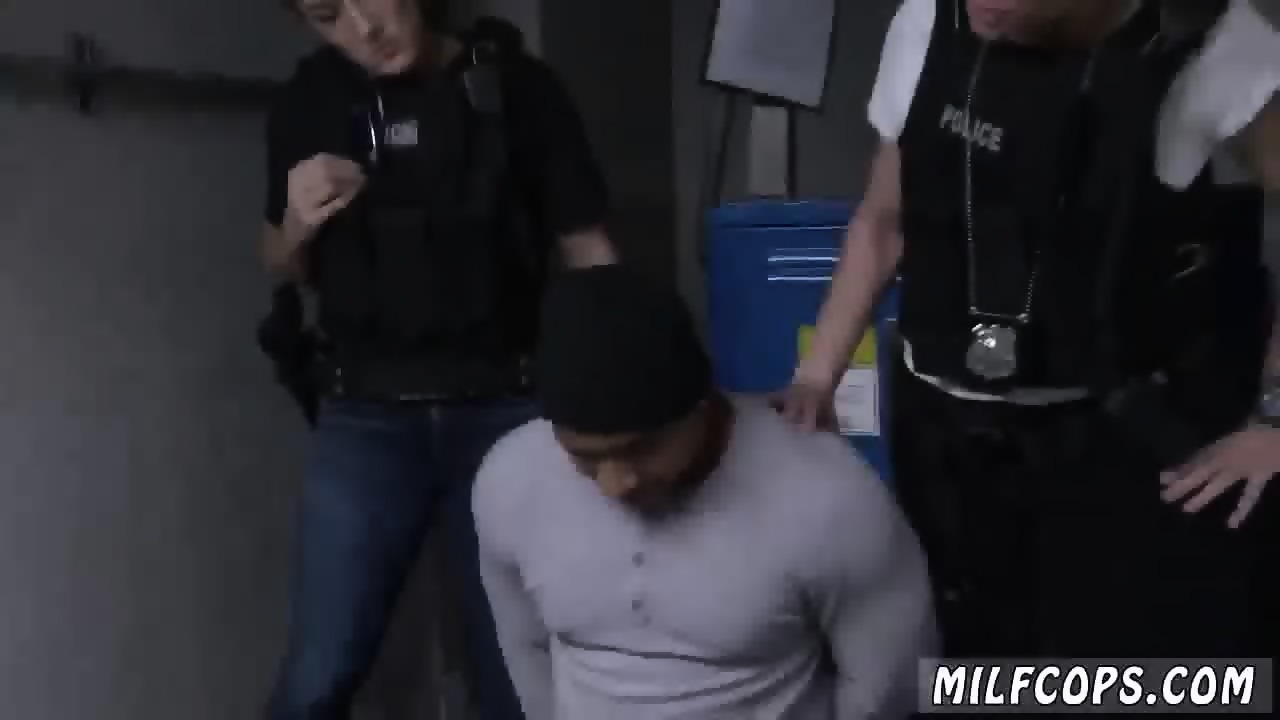 Greatest Amateur Sex Purse Snatcher Learns A Lespal S Son Eporner