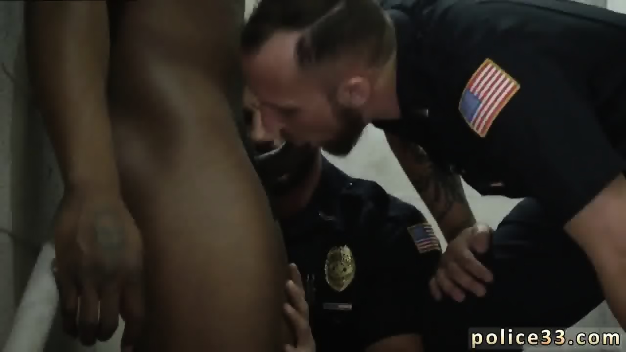 Gay Sex Men Nudes Fucking The White Police With Some Chocolate Dick
