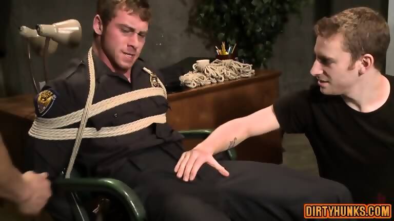 Muscle Gay Foot Fetish With Cumshot Eporner