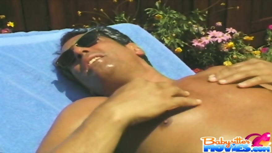 Sunny Day With Horny Brunette Eporner