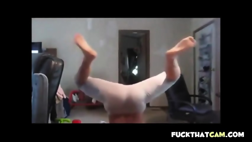 Blonde Teen Chubby Ass In Tight Leggings Twerking Eporner