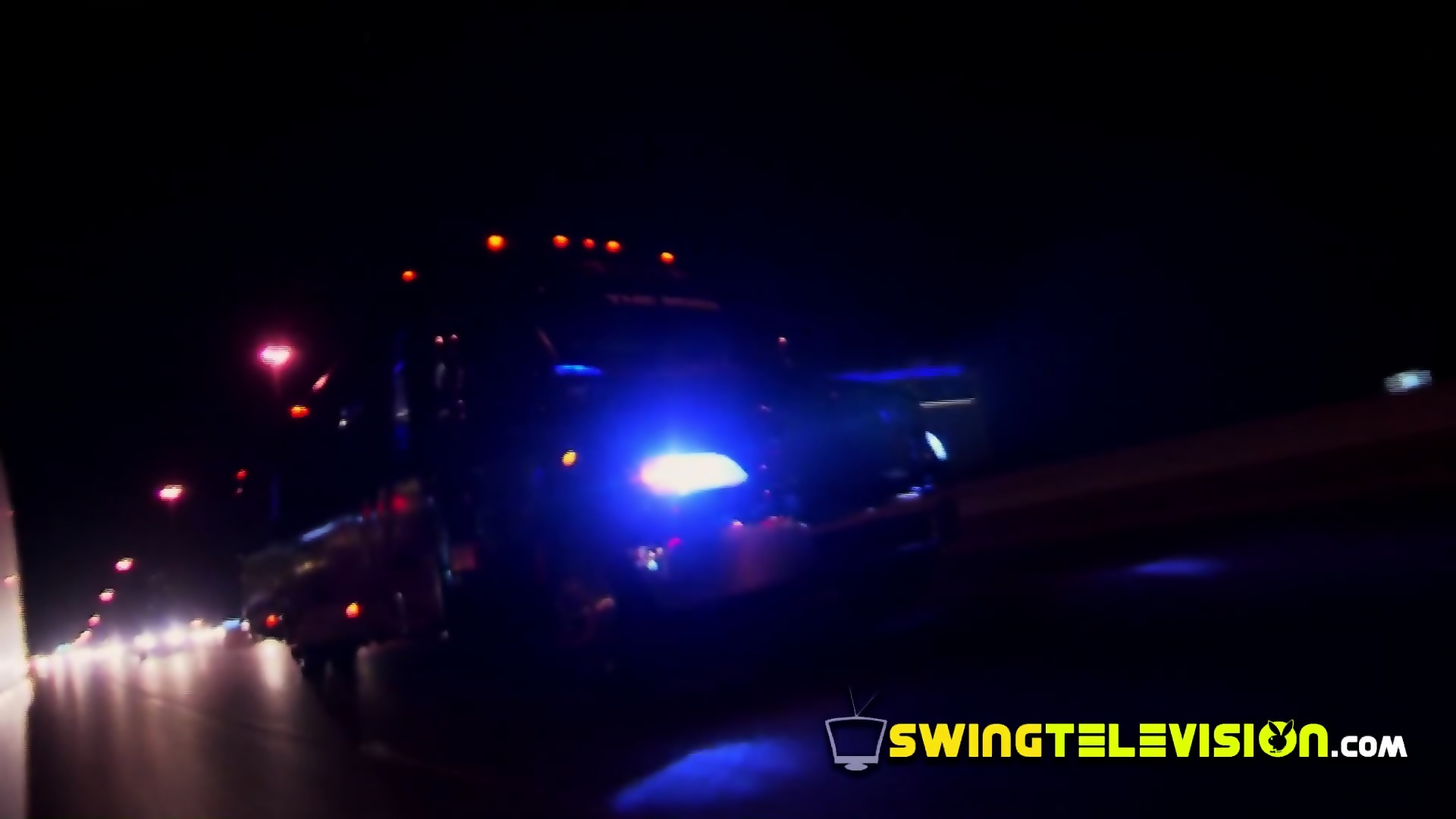 Swinger Amateur Couple Has A Wild Experience In The Bus Ride Home Eporner