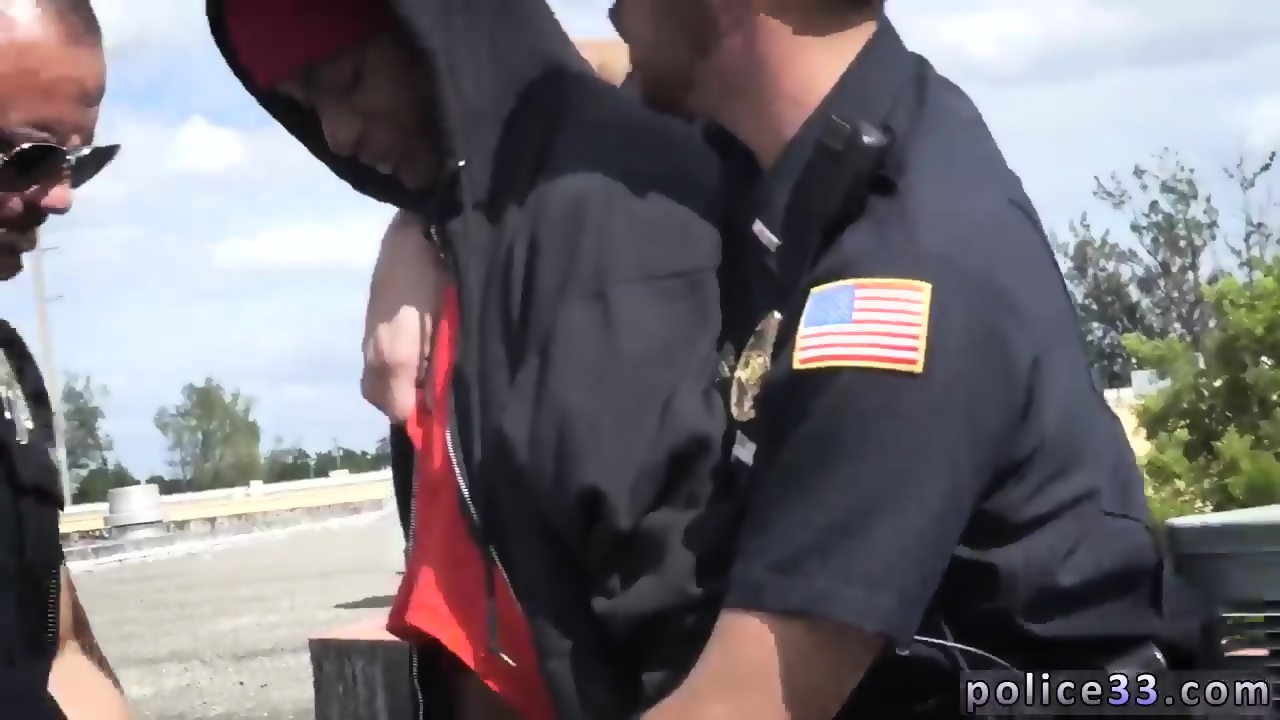 Tom Welling Gay Sex Naked Apprehended Breaking And Entering Suspect Gets To Plumb The Eporner