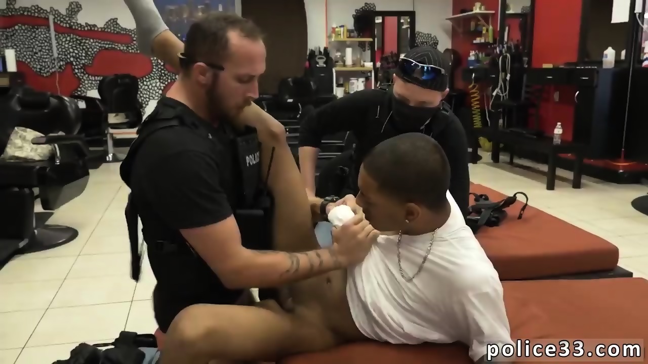Shirtless Hairy Cops And Gay Police Video Sex Robbery Suspect Apprehended Eporner