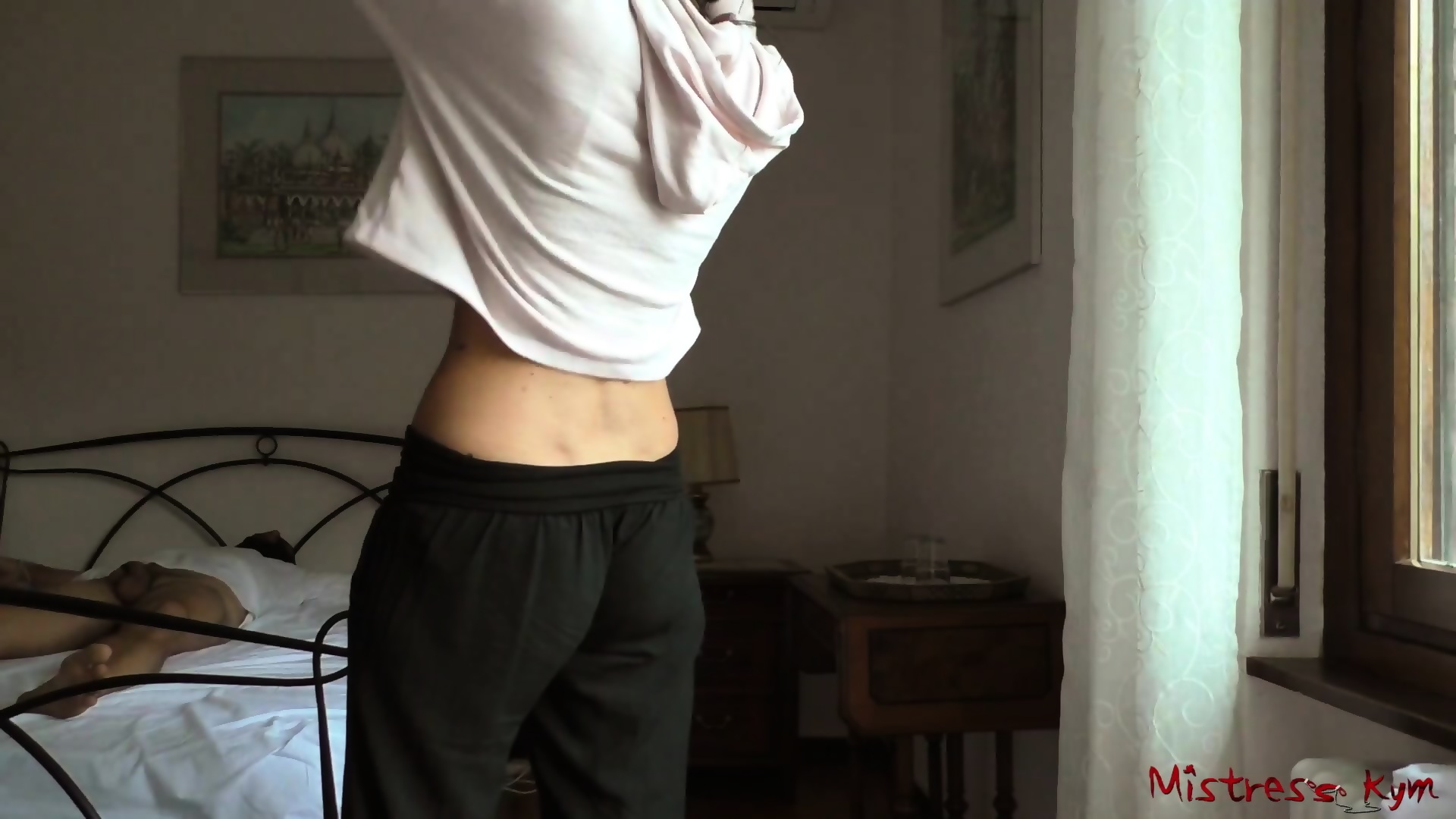 Mistress Ignore Her Sub While He Is Licking Her Feet Short Story Eporner