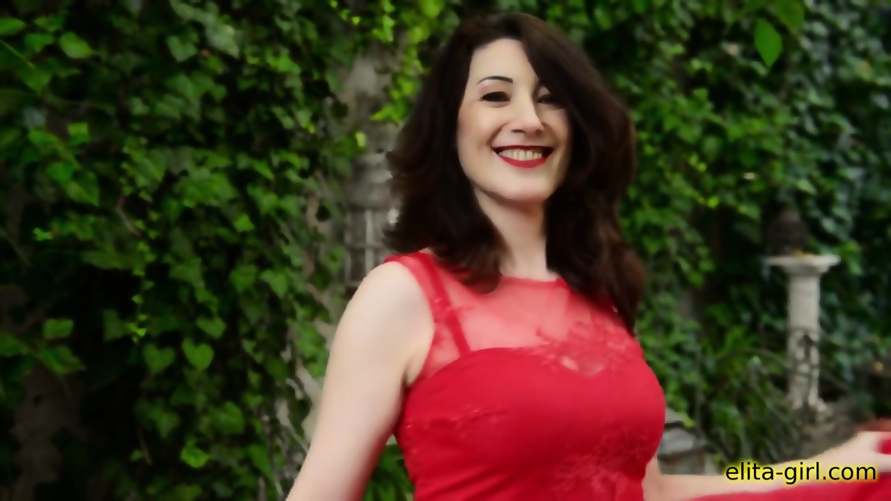Beautiful Lady With Small Tits From Sweden Eporner