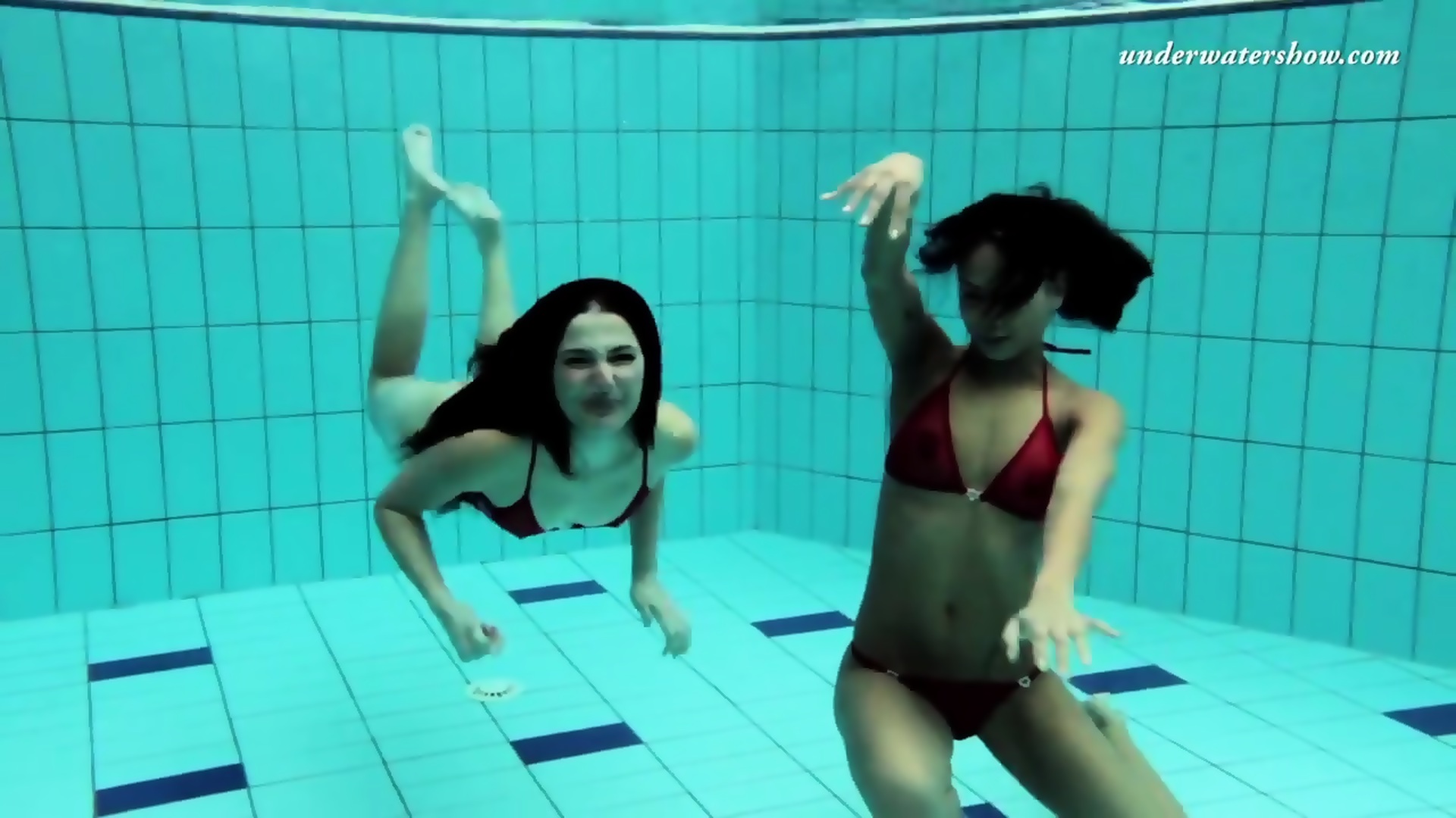 Nina Markova And Zlata Oduvanchik Swimming Naked In The Pool Nina Nieves Eporner