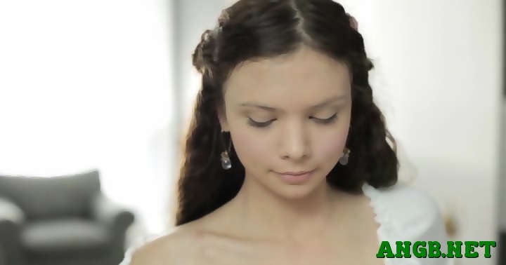 Sex Starved Diva Mary Inserts A Sex Tool In Her Tang Diva A Eporner