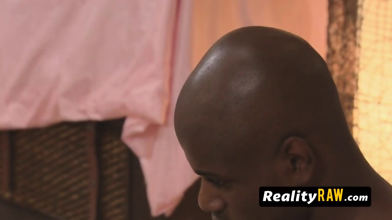 Softcore Massages With Oral Sex Between A Hot Swinger Sexgroup Eporner