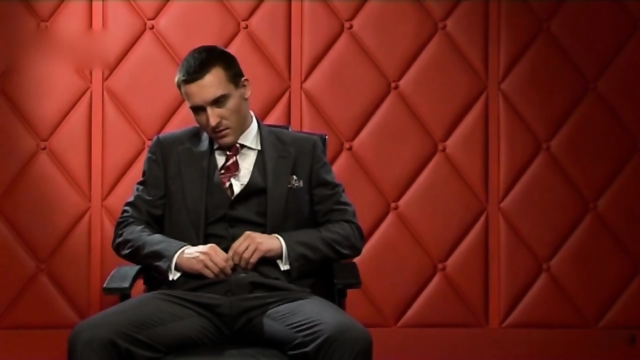 Capsule Closet Eporner