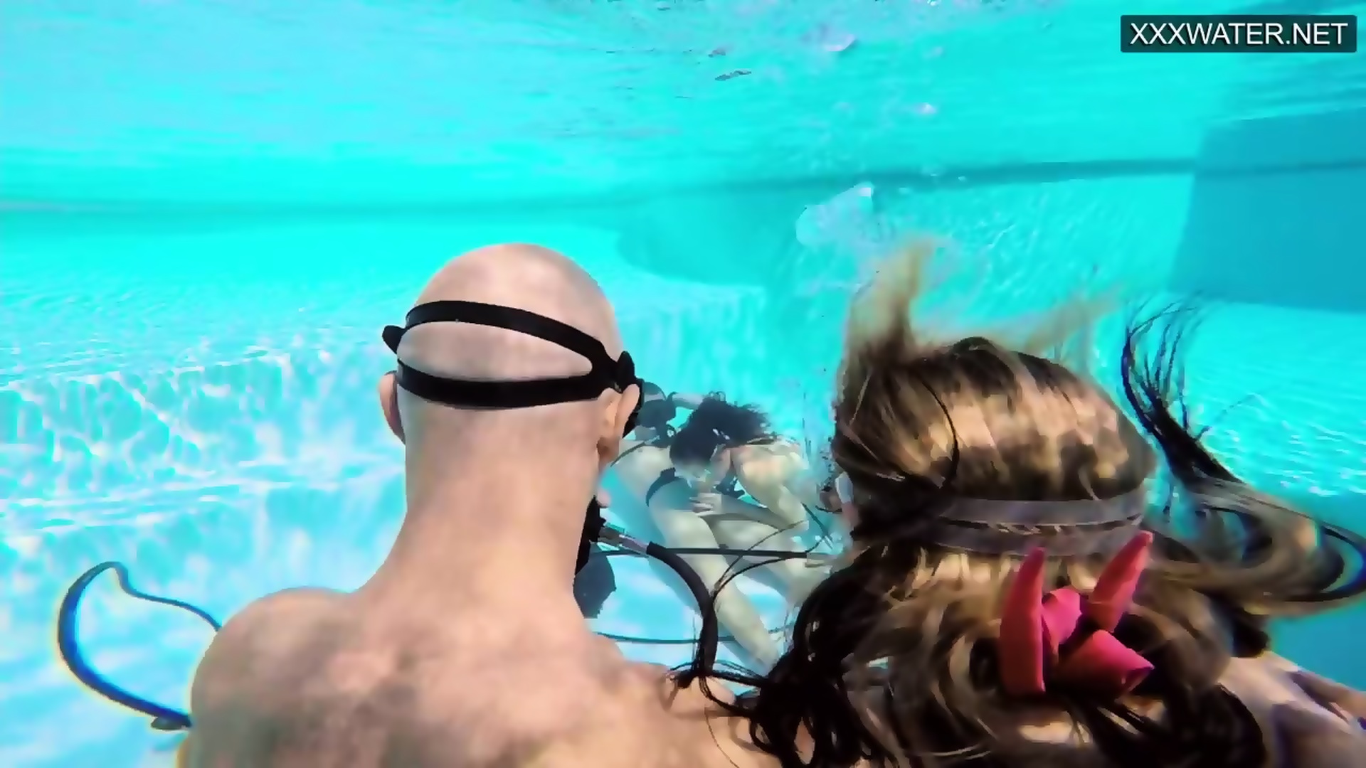 Eva Sasalka And Jason Being Watched Underwater While Fucking Eporner