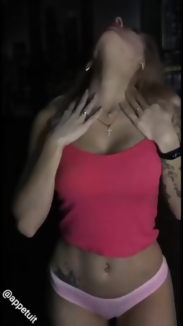 She Loves Sex 99 Eporner