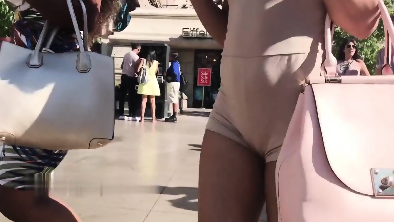 Sexy Ebony Ass And Camel Toe Eporner