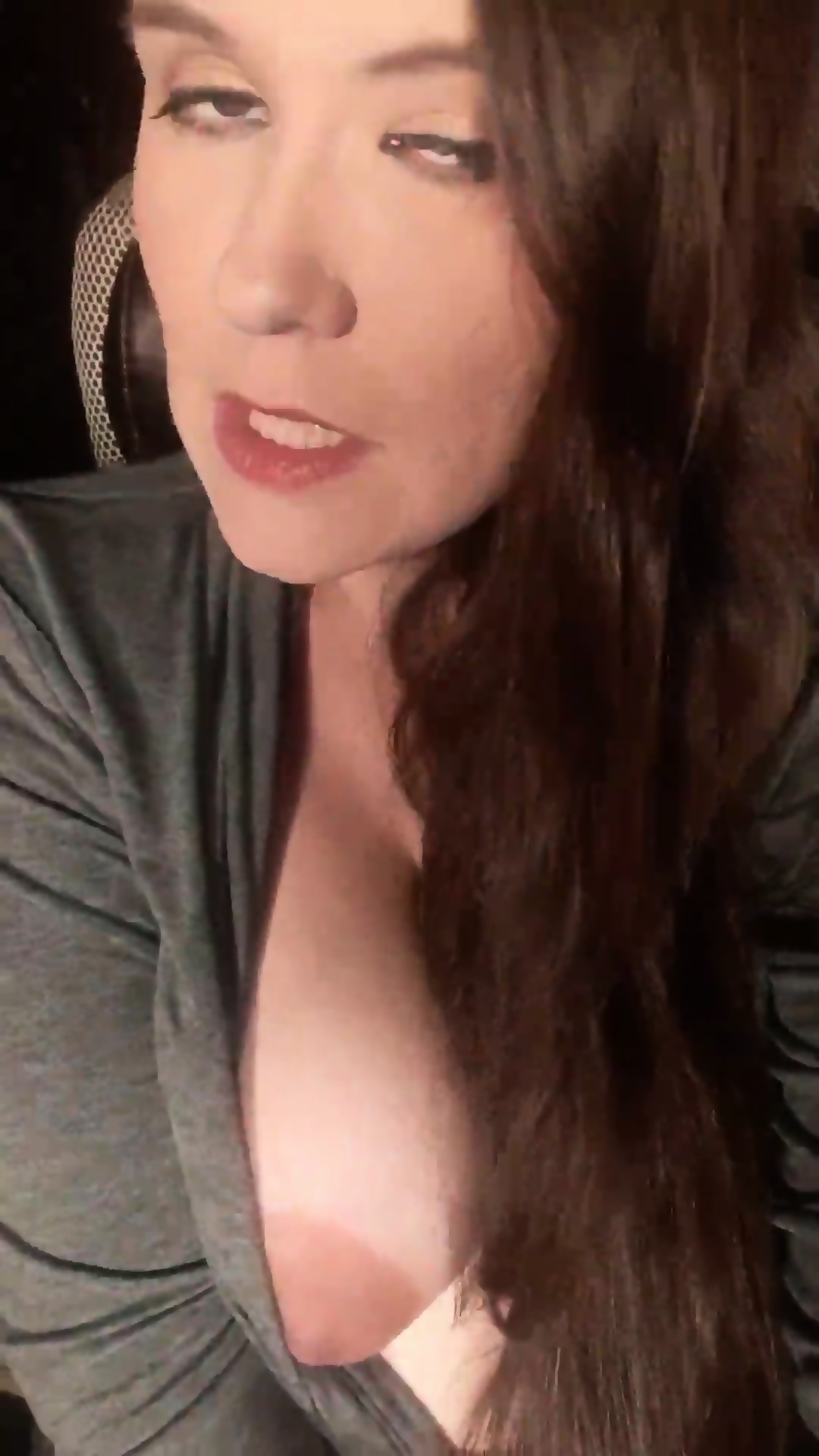Hot Brunette Accomplice Joi Eporner