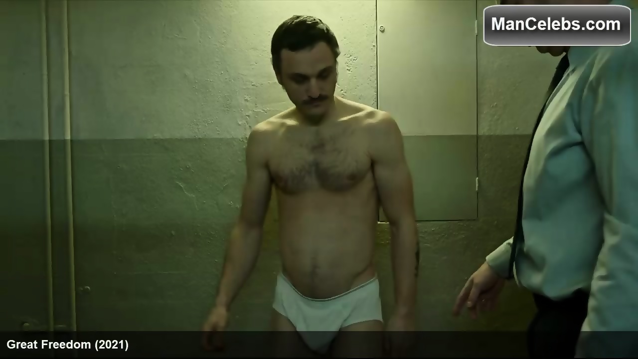 Franz Rogowski Showing His Deep Ass Eporner