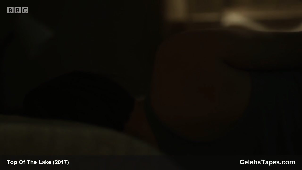 Elisabeth Moss And Linda Ngo Sex Movie Scenes Eporner
