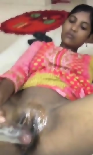 Dehati Maid Inserting Bulb Masturbation Mms Video Eporner