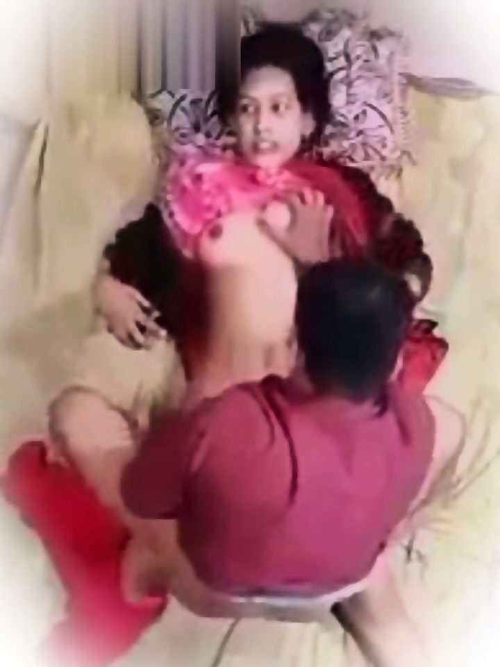 Desi Homme Baise Avec Force Femme De Ménage Eporner