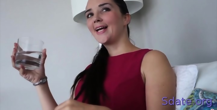 Awesome Louise Gets Honey Pot Explored Eporner