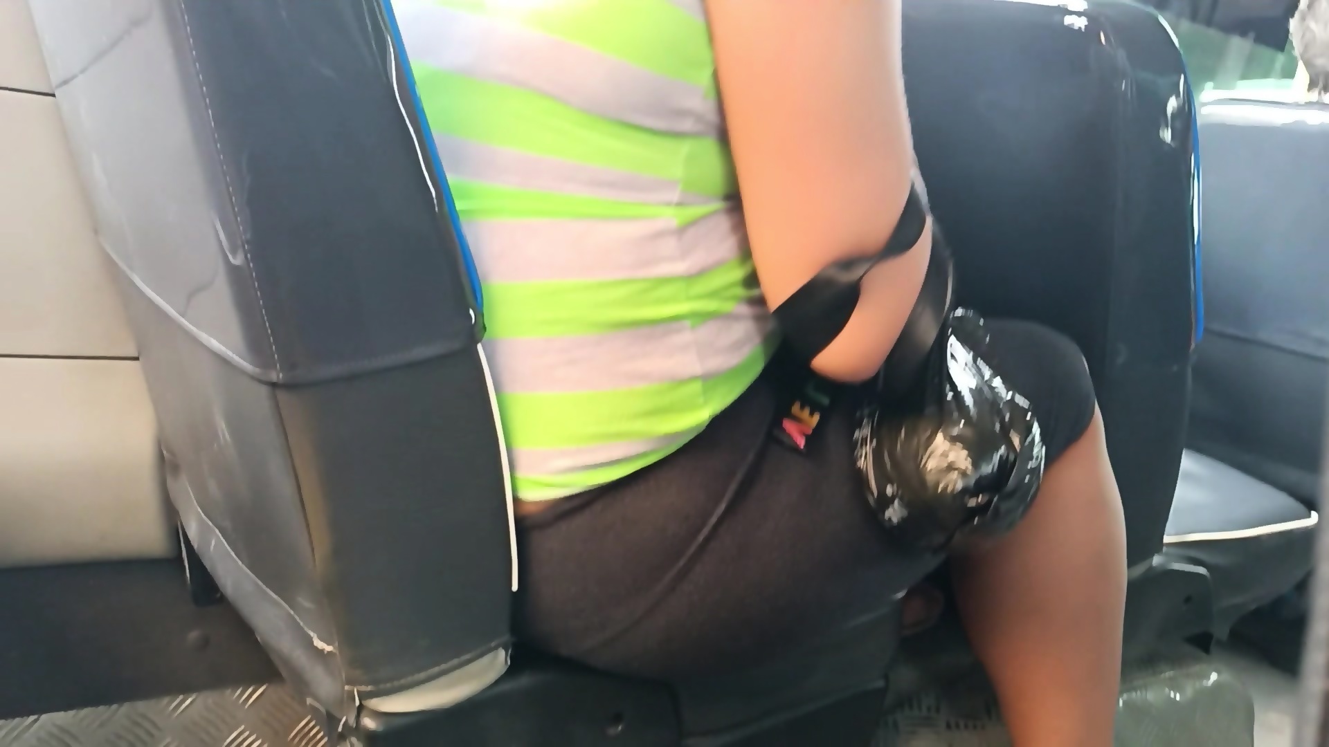 Voyeur Gordibuena En La Combi Chiclayo Eporner