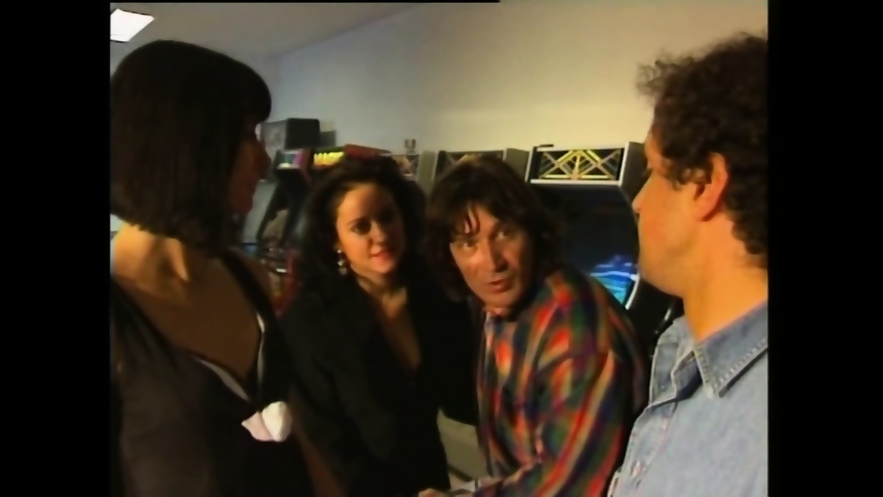 Mountain Love (Italy 1993, Simona Valli, Lea) - EPORNER