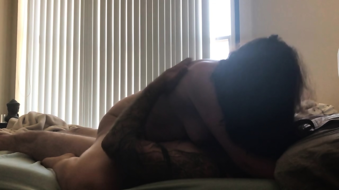 Curvy Brunette Milf Riding Orgasm Eporner 