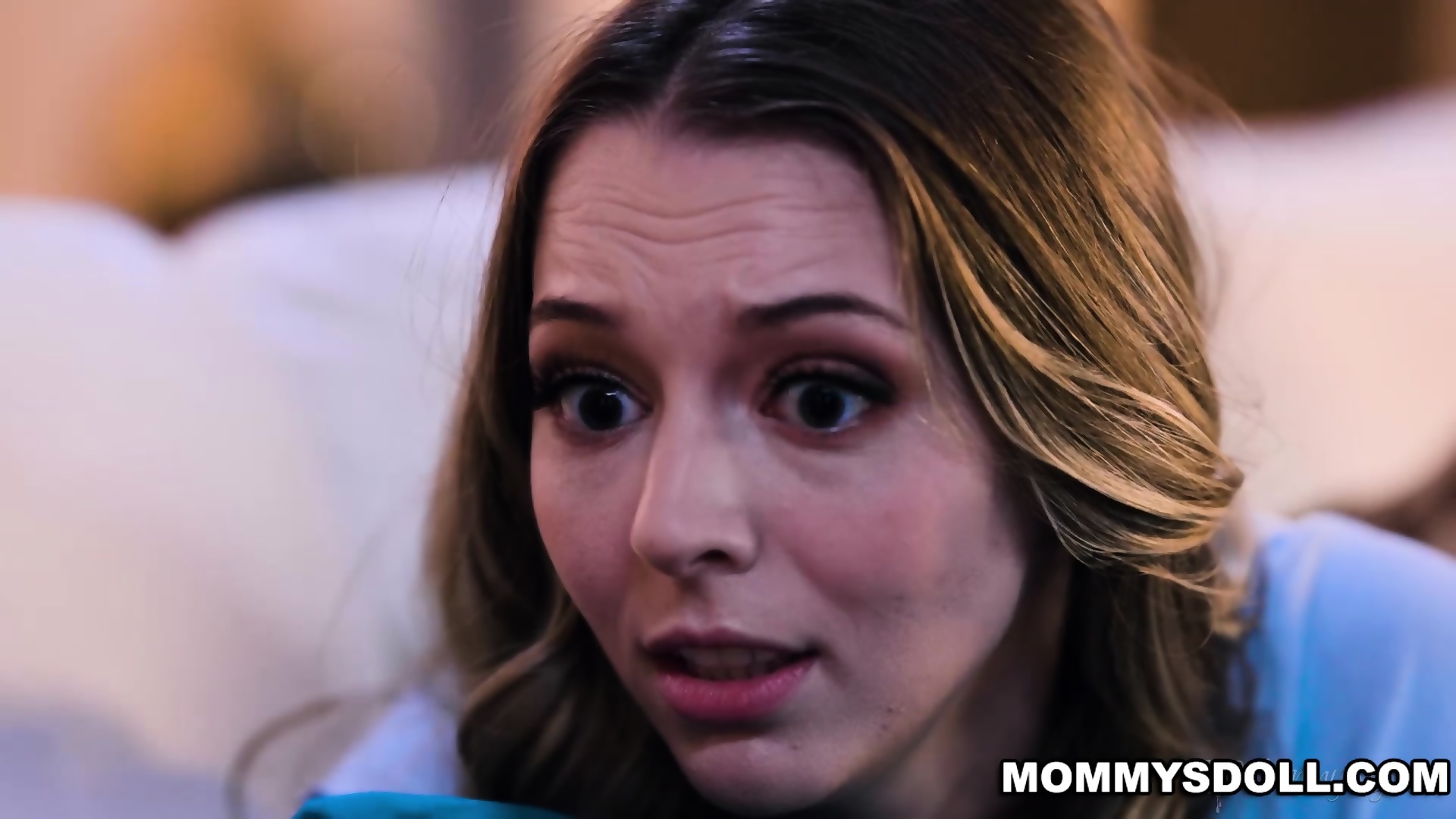 Stepmom Kenzie Taylor Worship Lily Larimar Sexy Feet - EPORNER