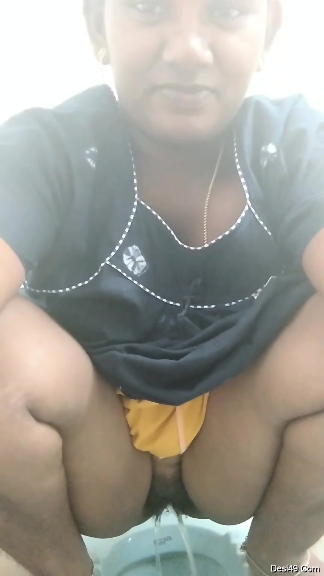 Indien Tamil Tantine Chaud Boob Poilu Chatte Pisse Montrer Eporner