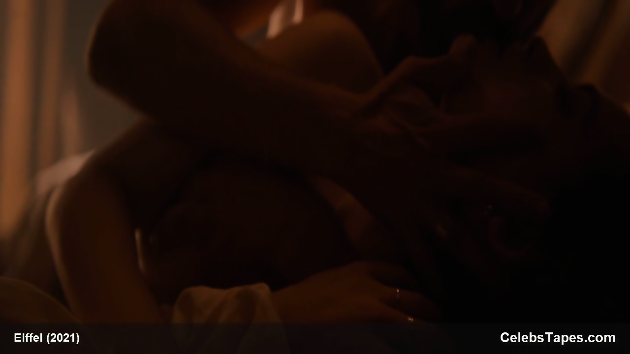Emma Mackey Nue Sexe Eporner