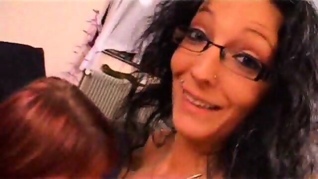 Laureen Loves Women Eporner