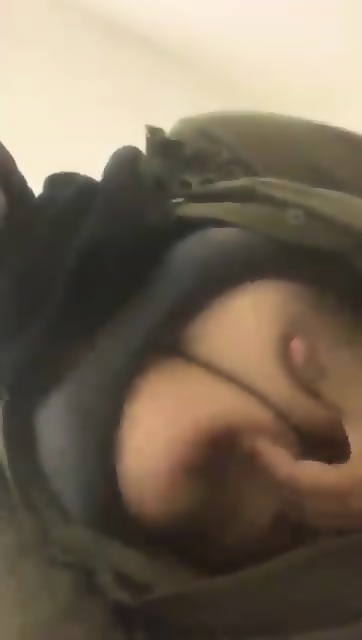 Zila Hijab With Big Tits - EPORNER