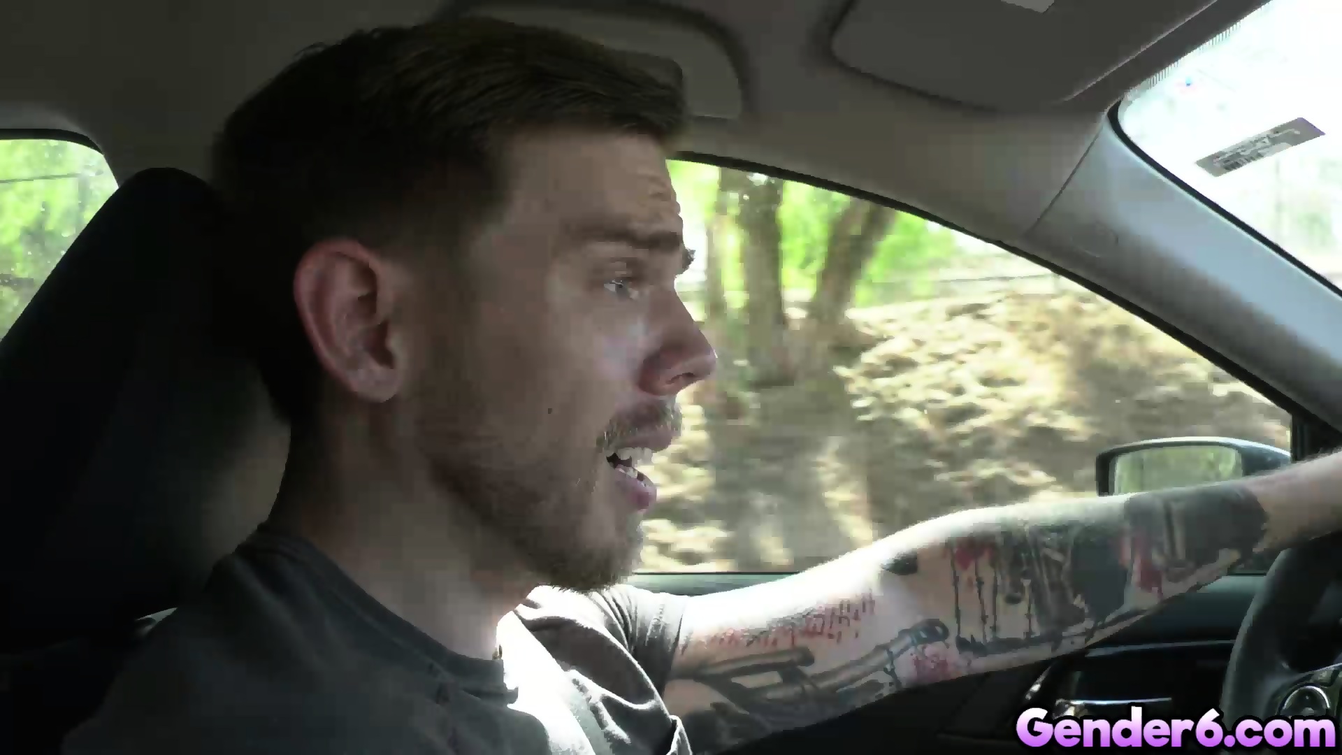 Steve Rickz Give Blowjob Big Tits Transgender Jade Venus Eporner