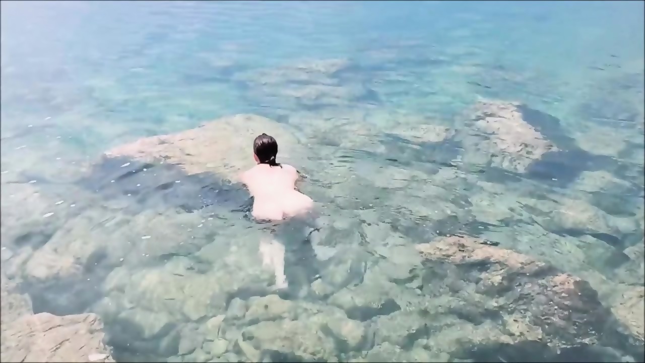 Skinny Dipping Eporner