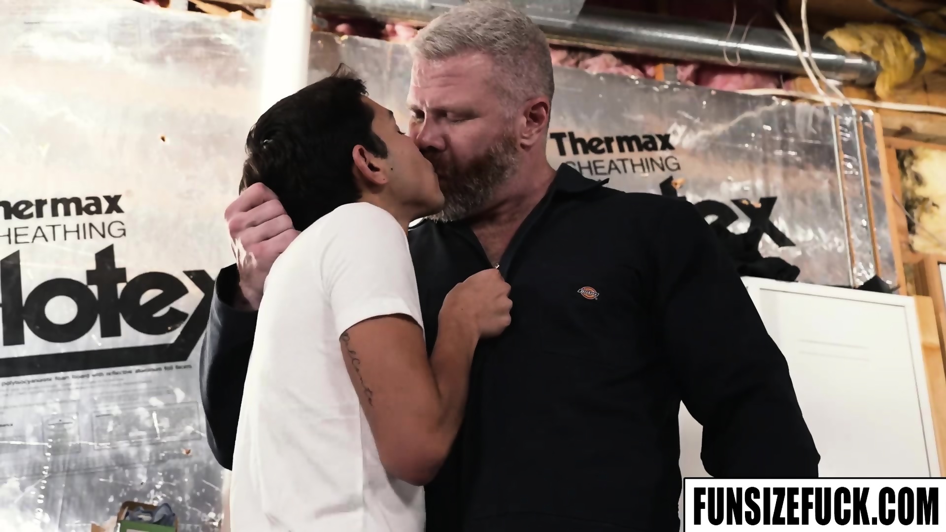 Huge Dilf Cain Marko Fucked Small Guy Damien Grey In The Ass Eporner