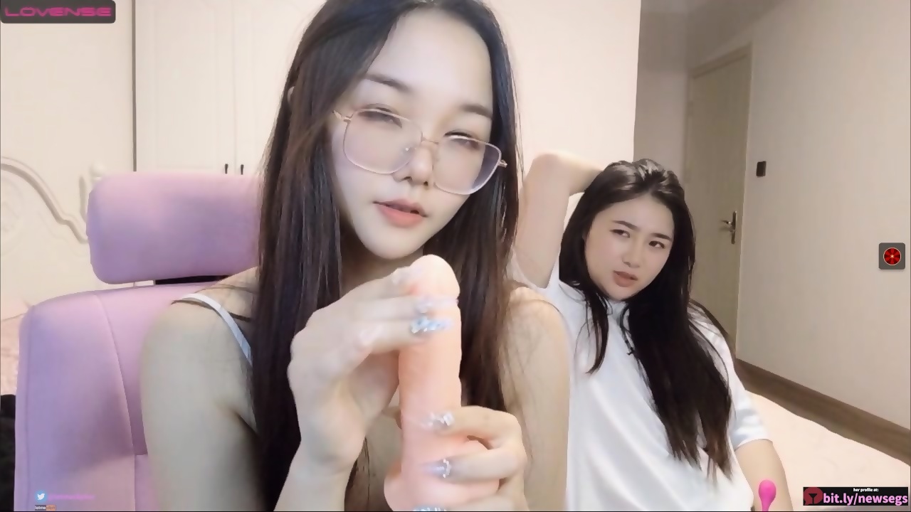 Chinese Best Friend Goals Eporner