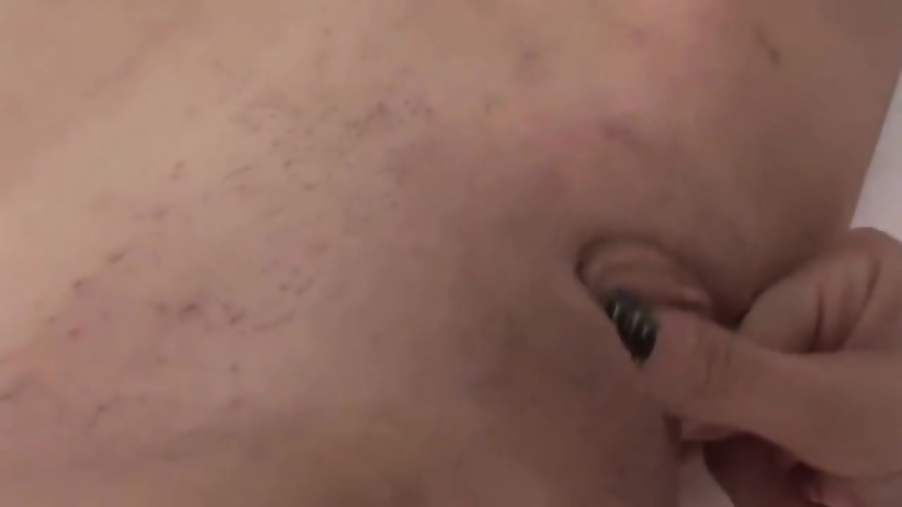Two Teen Stepsisters Experiment With Lesbian Sex First Time For Both
