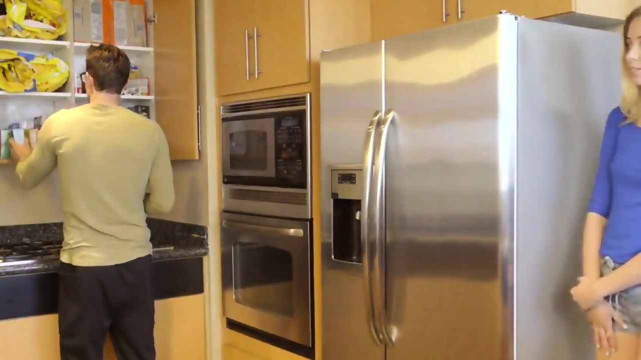 Bratty Sis - Pervy Dad Fucks Step Daughter While Step Mom Is Near! S3: Norsk Teenagers Whore ...