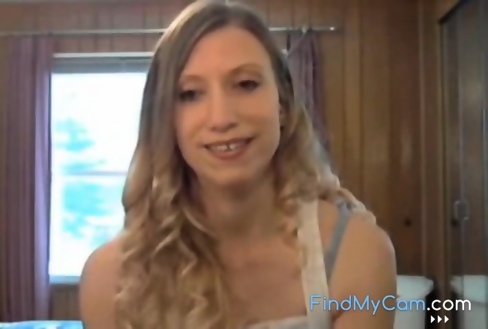 She Takes A Huge Dildo In Her Ass Eporner