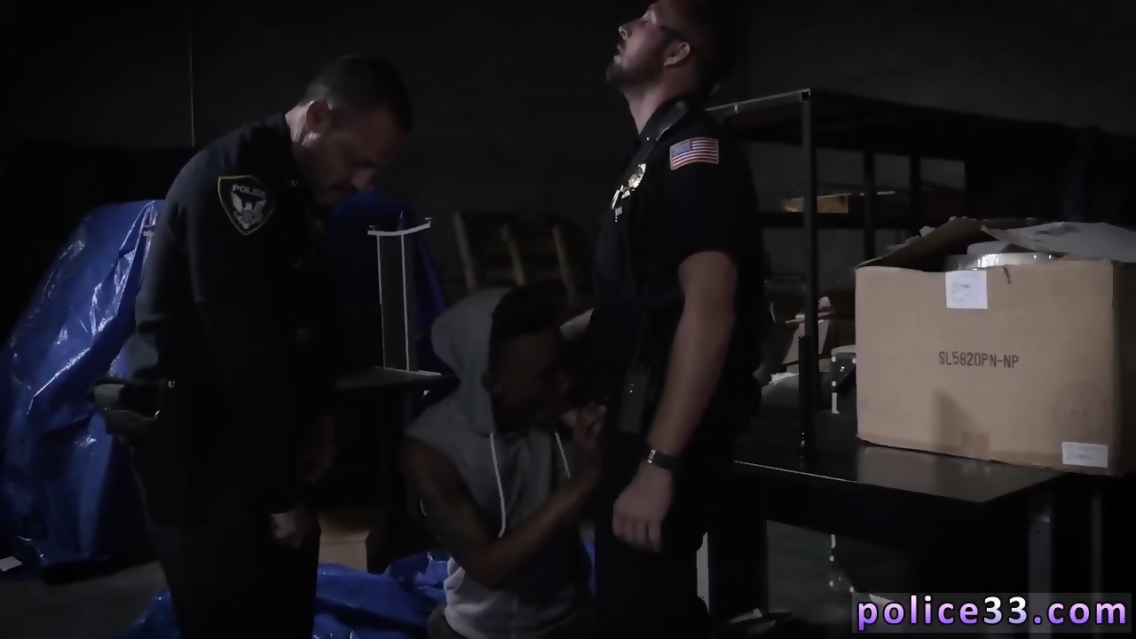 College Jock Gay Sex Breaking And Entering Leads To A Hard Arrest Eporner