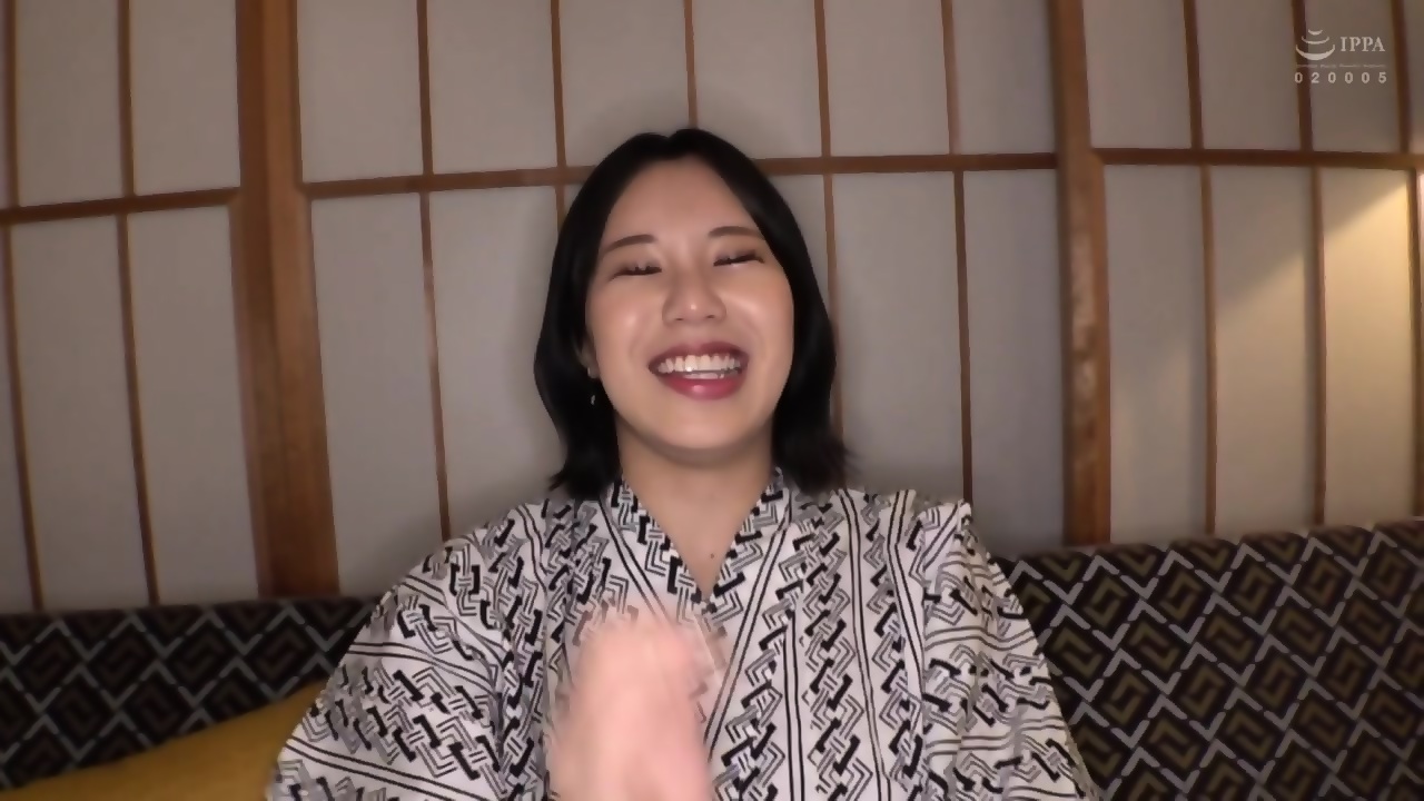 Maan 851 【湯船に浮かぶ敏感巨乳】gカップすけべ温泉女子による、チ コが隠れる特盛パイズリ!露天風呂でバレないようにヤる緊張感max