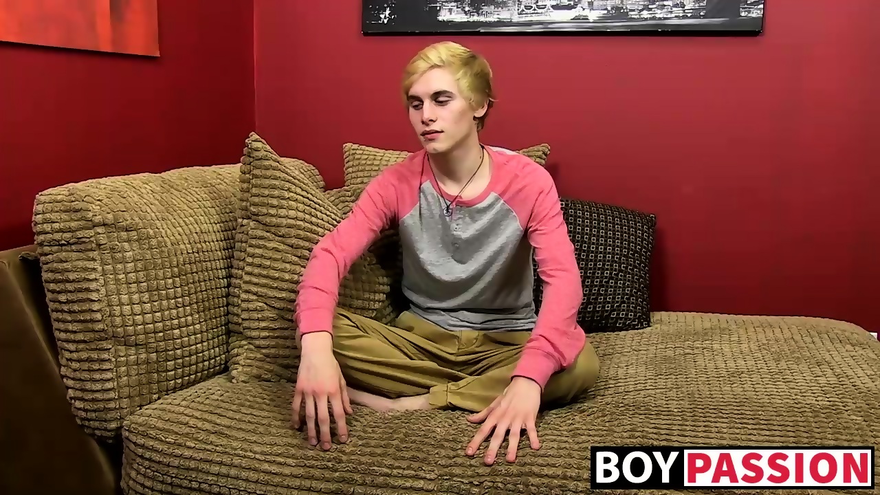 Cooper Steels Smooth Ass Being Stretched By A Big Toy Eporner