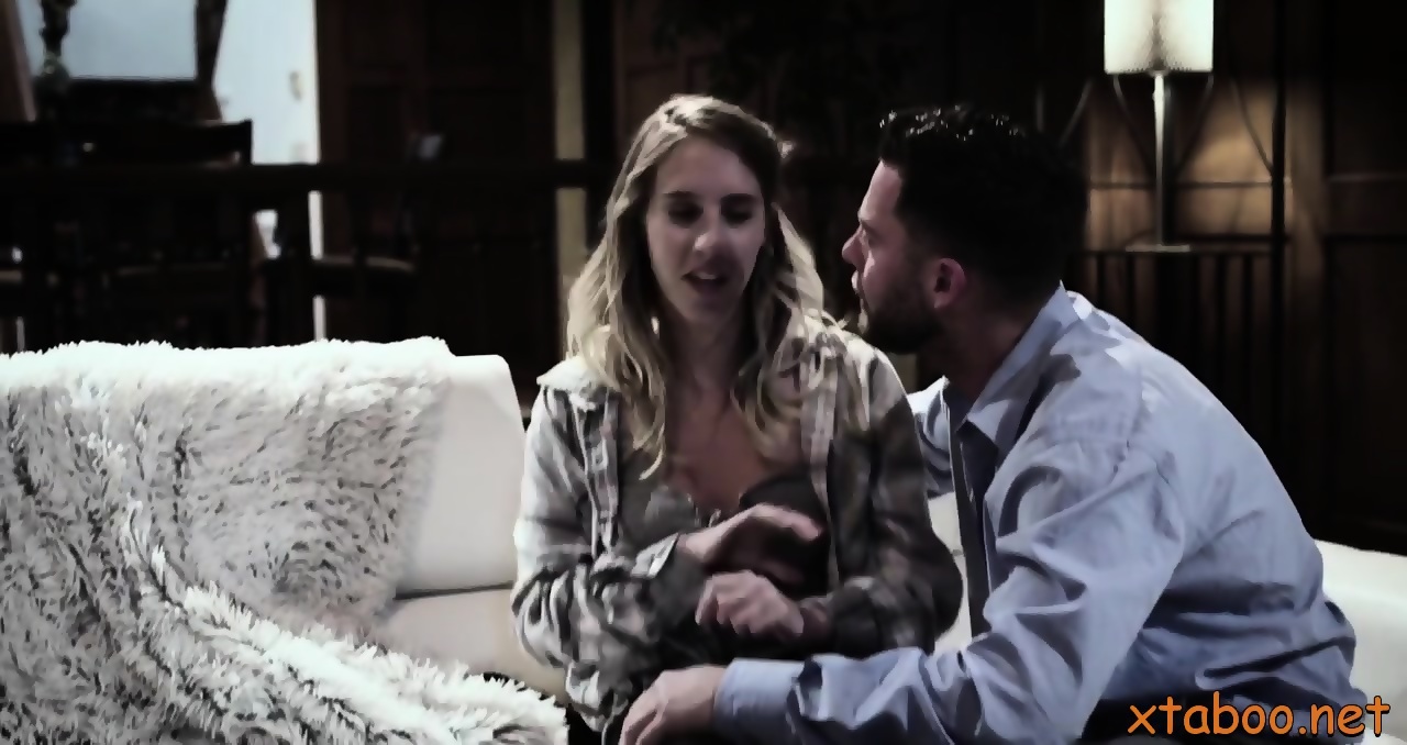 Astounding Blonde Maiden Cadence Luxs Muff Gets Hammered Eporner