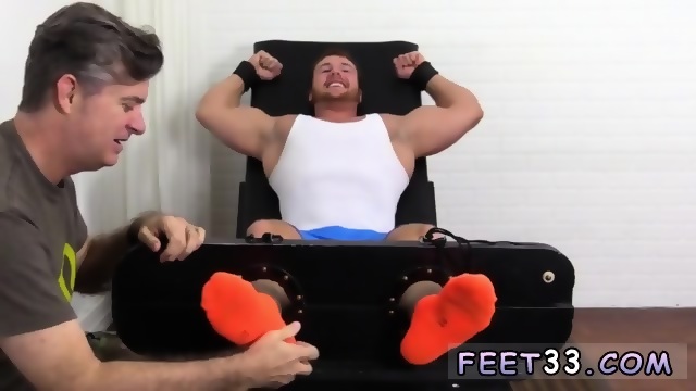 Tree Nude Big Muscle Man Have Gay Sex Wrestler Frey Finally Tickled Eporner