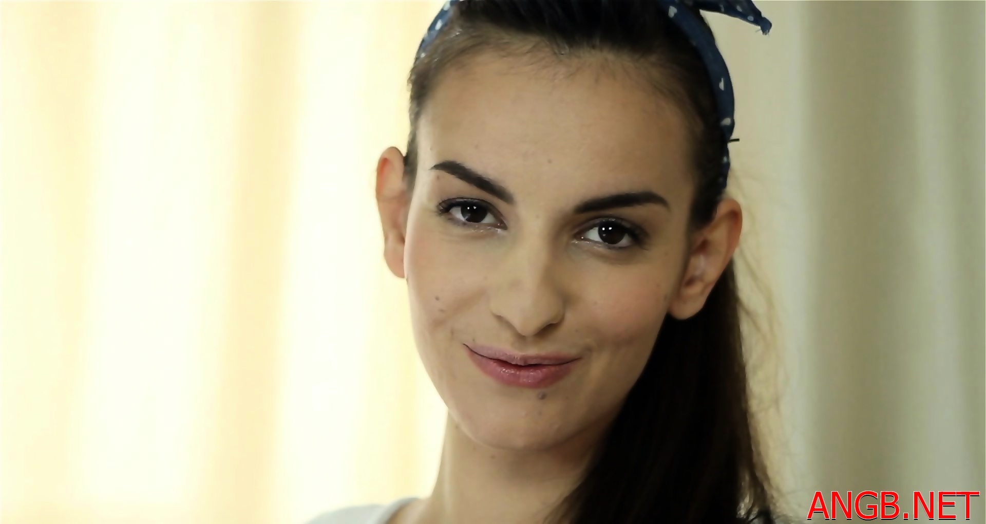 Skilled Beauty Nikola N Cums Using Sex Tool Eporner