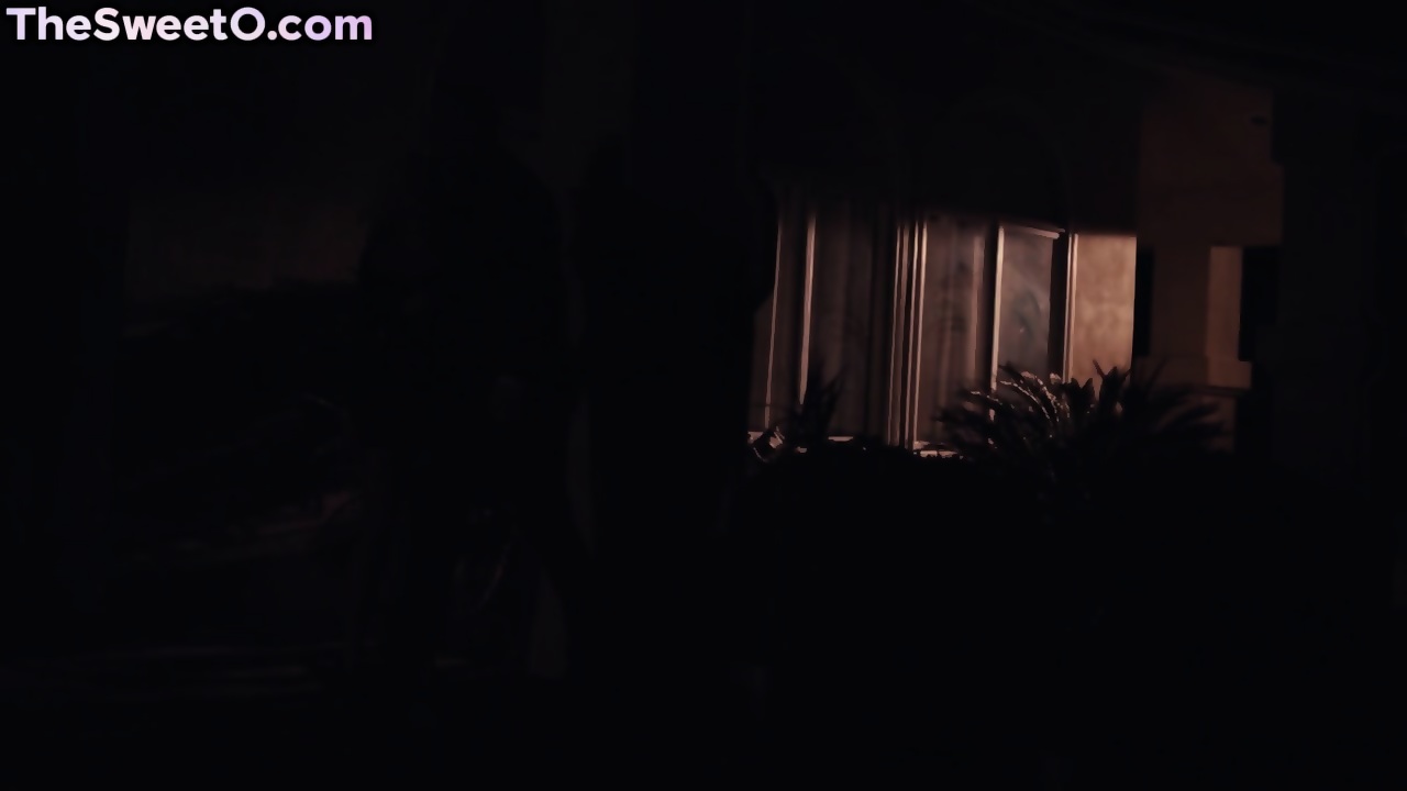 Adventurous Couple Having Sex At Friends Place Eporner