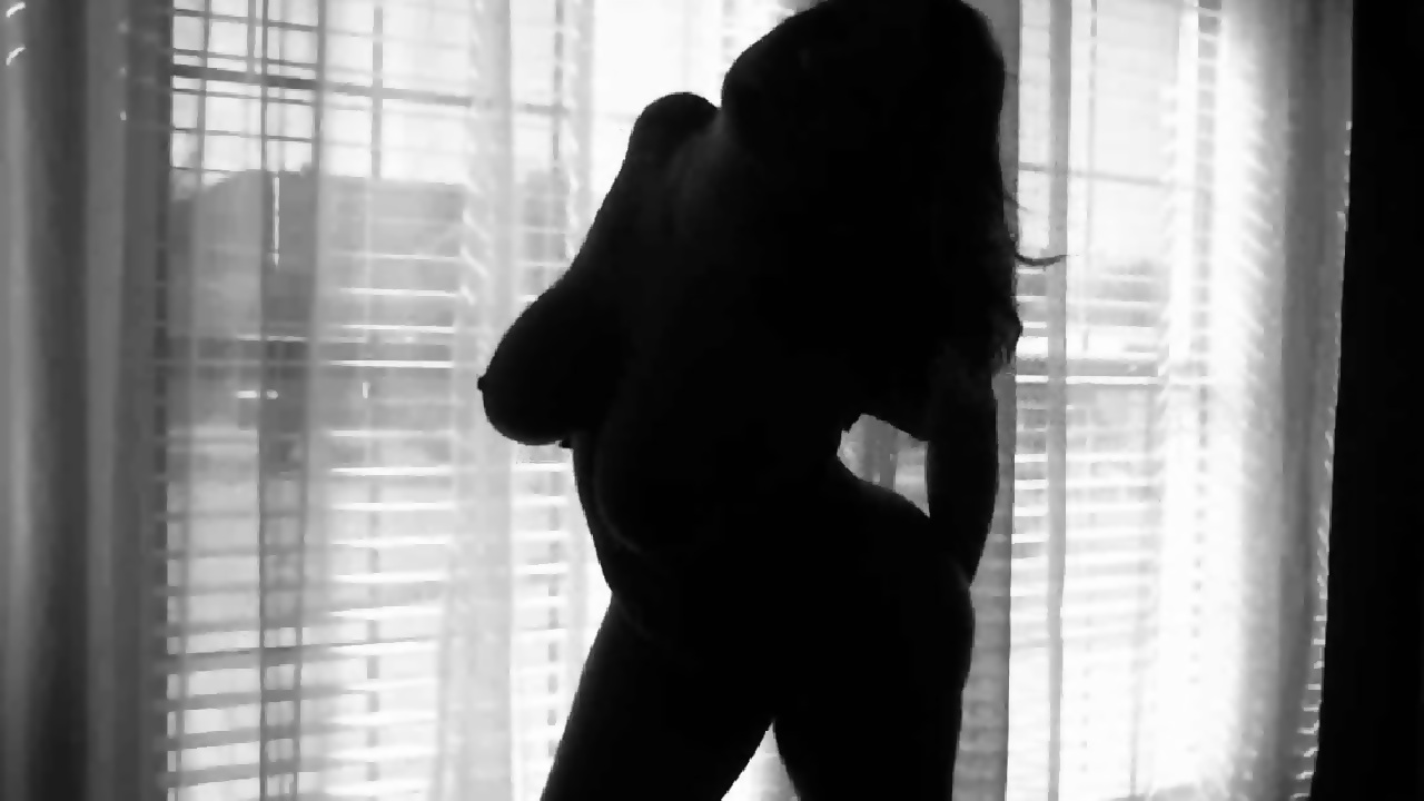 Thicc Silhouette Eporner