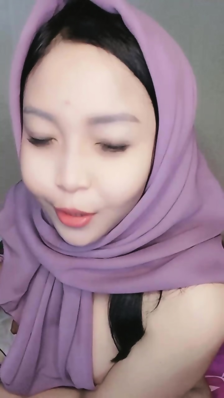 Cewek Jilbab Sekars Memek Tembem - Africa - EPORNER